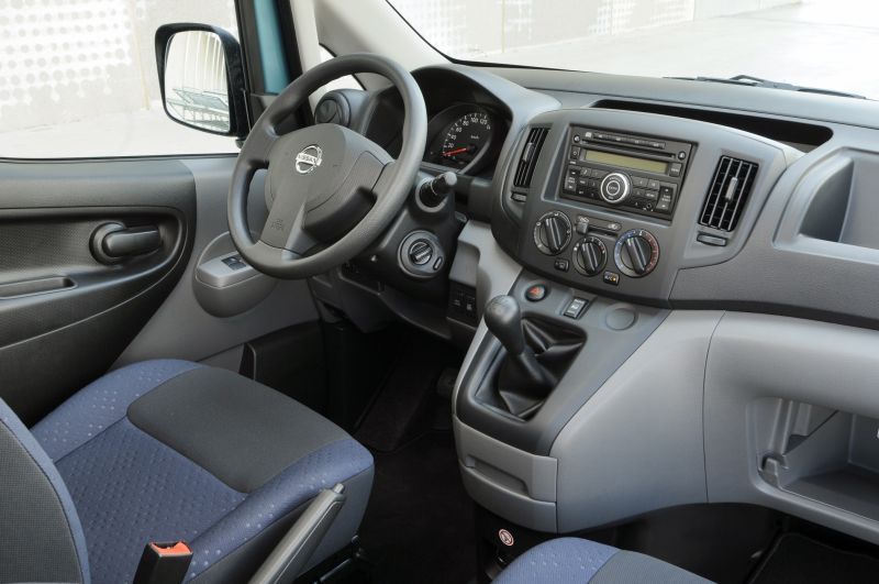 Nissan NV200 technical specifications and fuel economy
